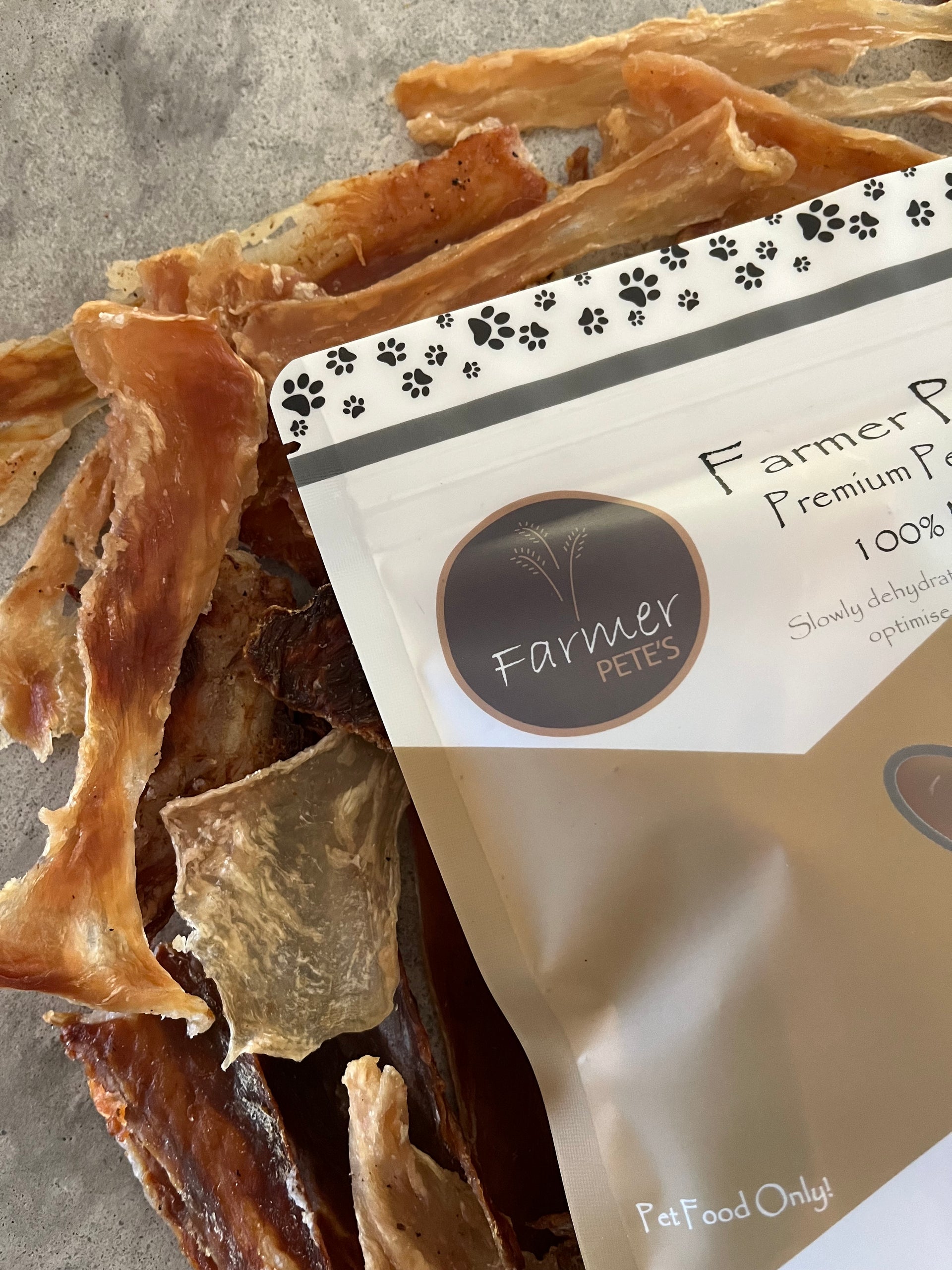 Best Crocodile Jerky Pet Chew Treats [Healthy Dog Treat!] – Farmer Pete's
